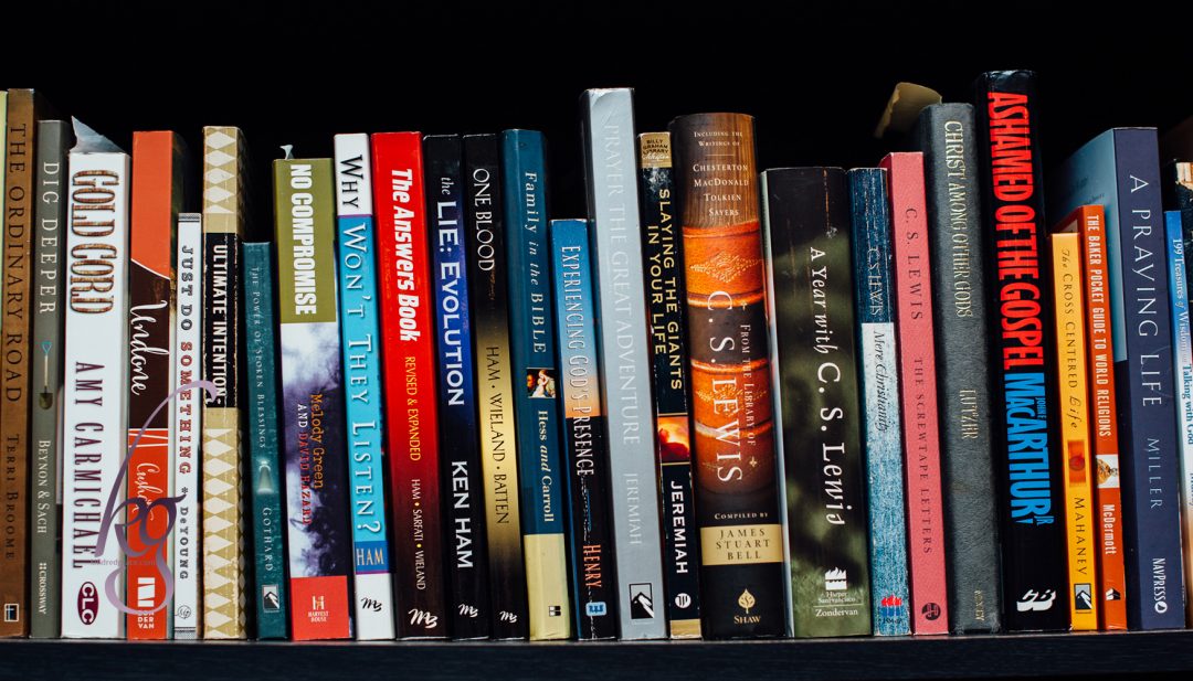 How to Declutter Your Bookshelf - Kindred Grace